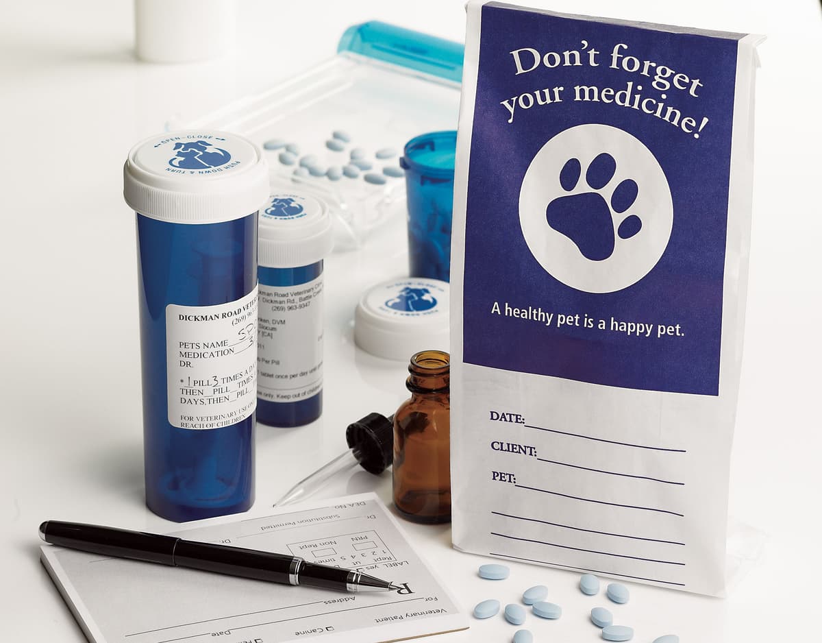 Veterinary Scrubs, Clothing & Uniforms | Veterinary Apparel